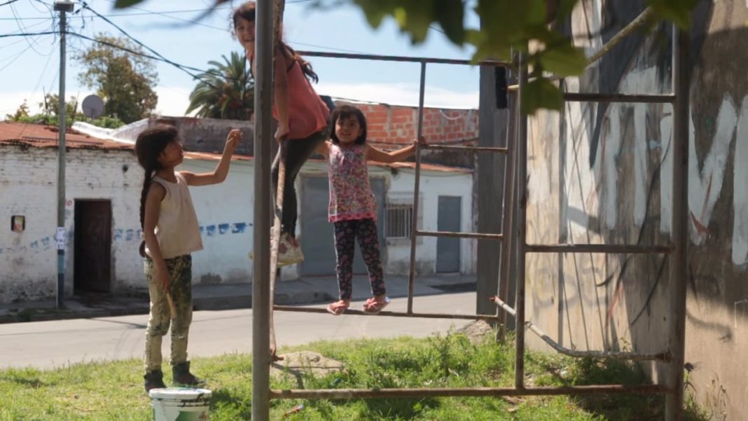 Pintó La Isla | Latin America Bureau